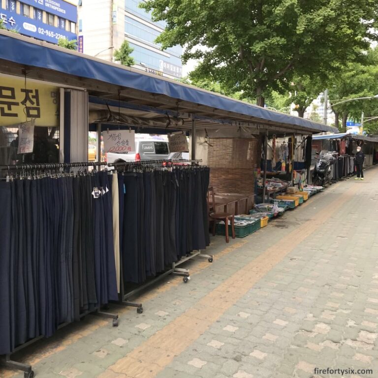 Strolling down Gyeongdong Market for a truly local sijang experience